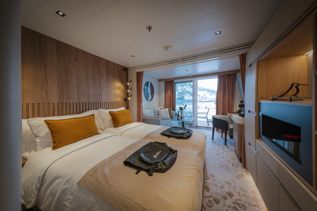 Antarctica Peninsula Odyssey Cruise - SH Minerva, Jan 2028